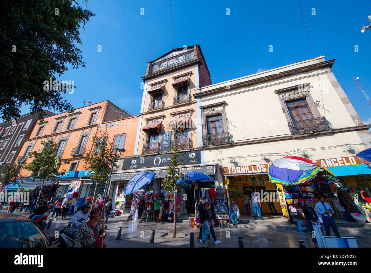 Historic buildings on Corregidora Street at Alhondiga Street in ...