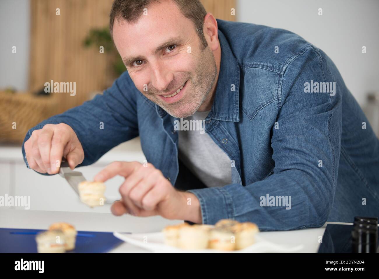 Finger food various canapes hi-res stock photography and images - Alamy