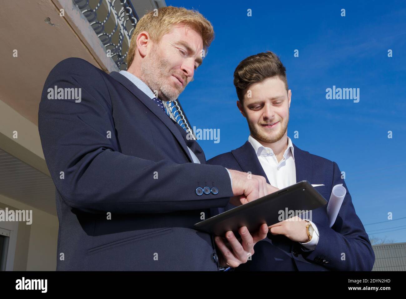 Foremen hi-res stock photography and images - Alamy