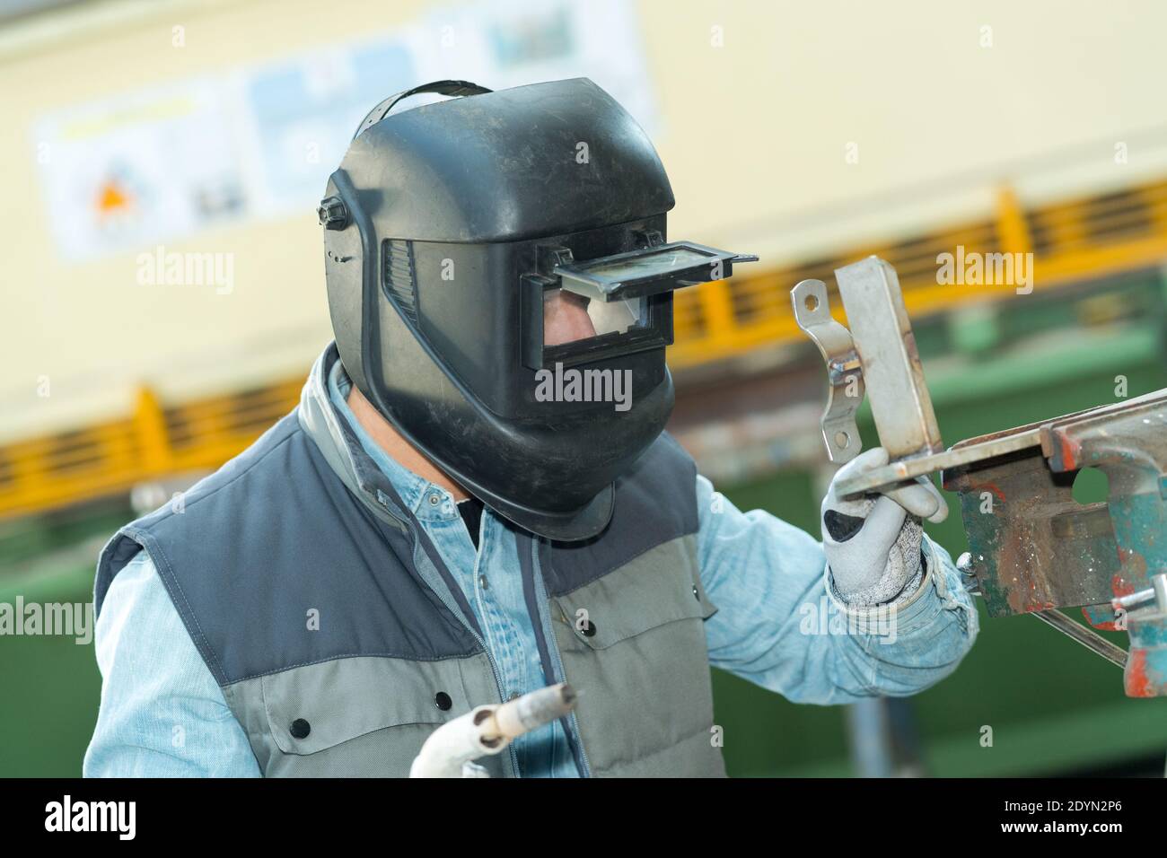 Welder worker in protective clothes hi-res stock photography and images ...