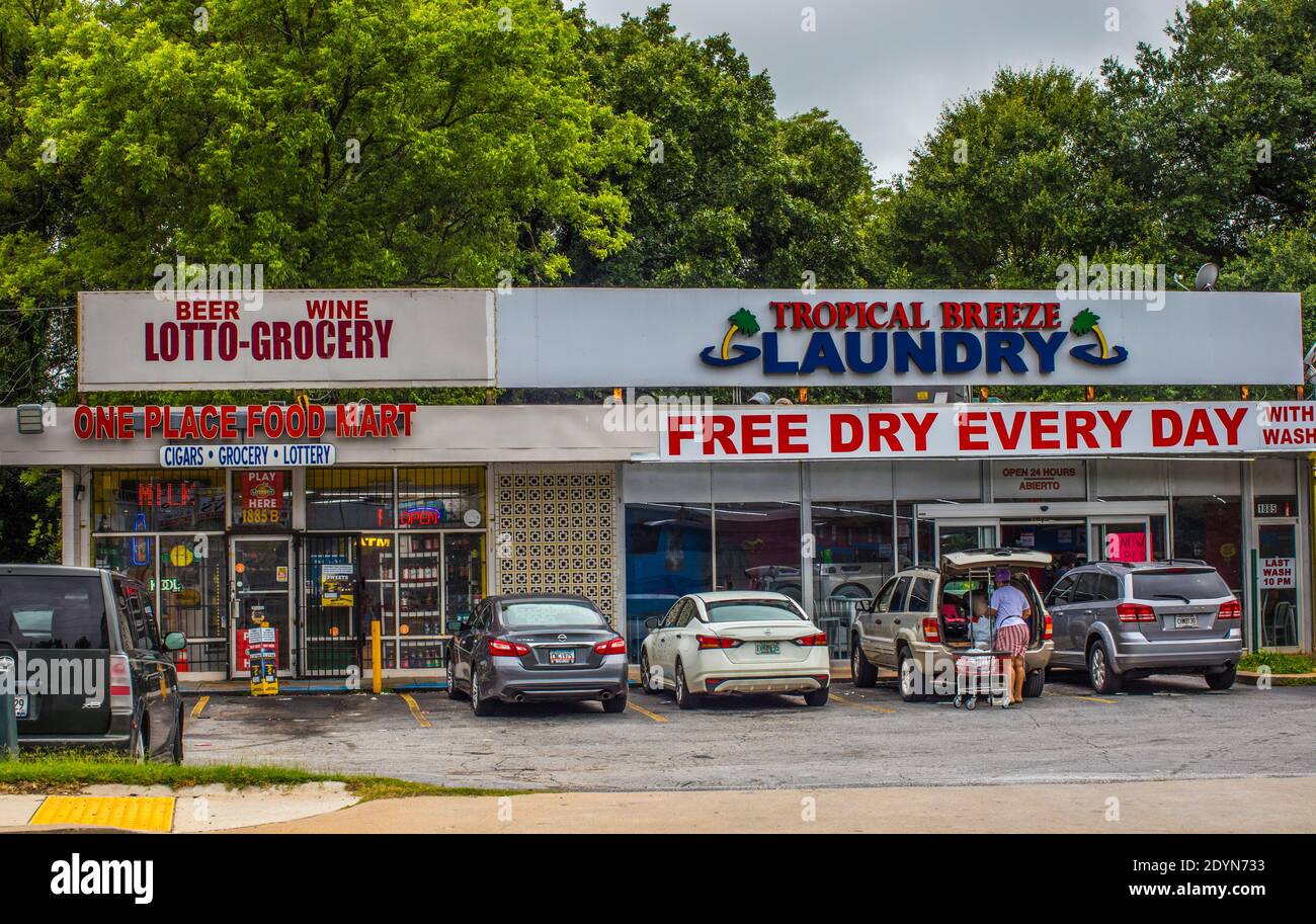Decatur, Ga / USA - 07 07 20: View of an urban convenience store with ...