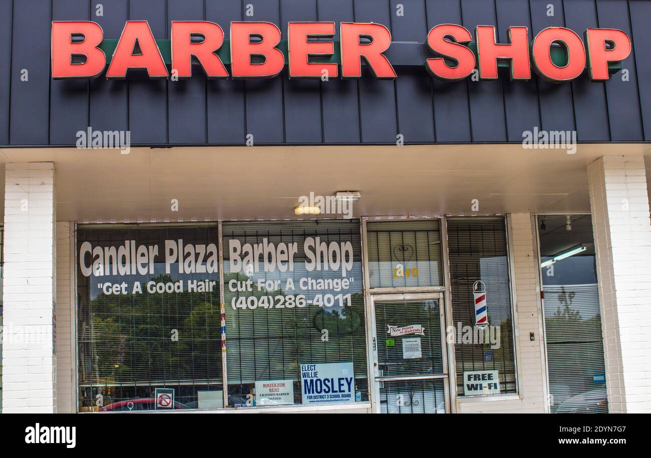 Decatur, Ga / USA - 07 07 20: View of an urban Barber Shop Stock Photo ...