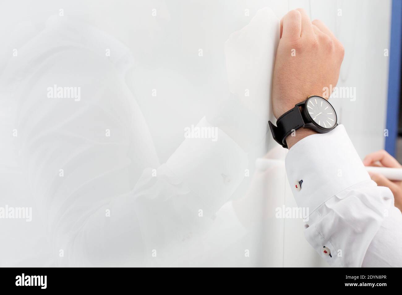 Man leans on table hi-res stock photography and images - Alamy