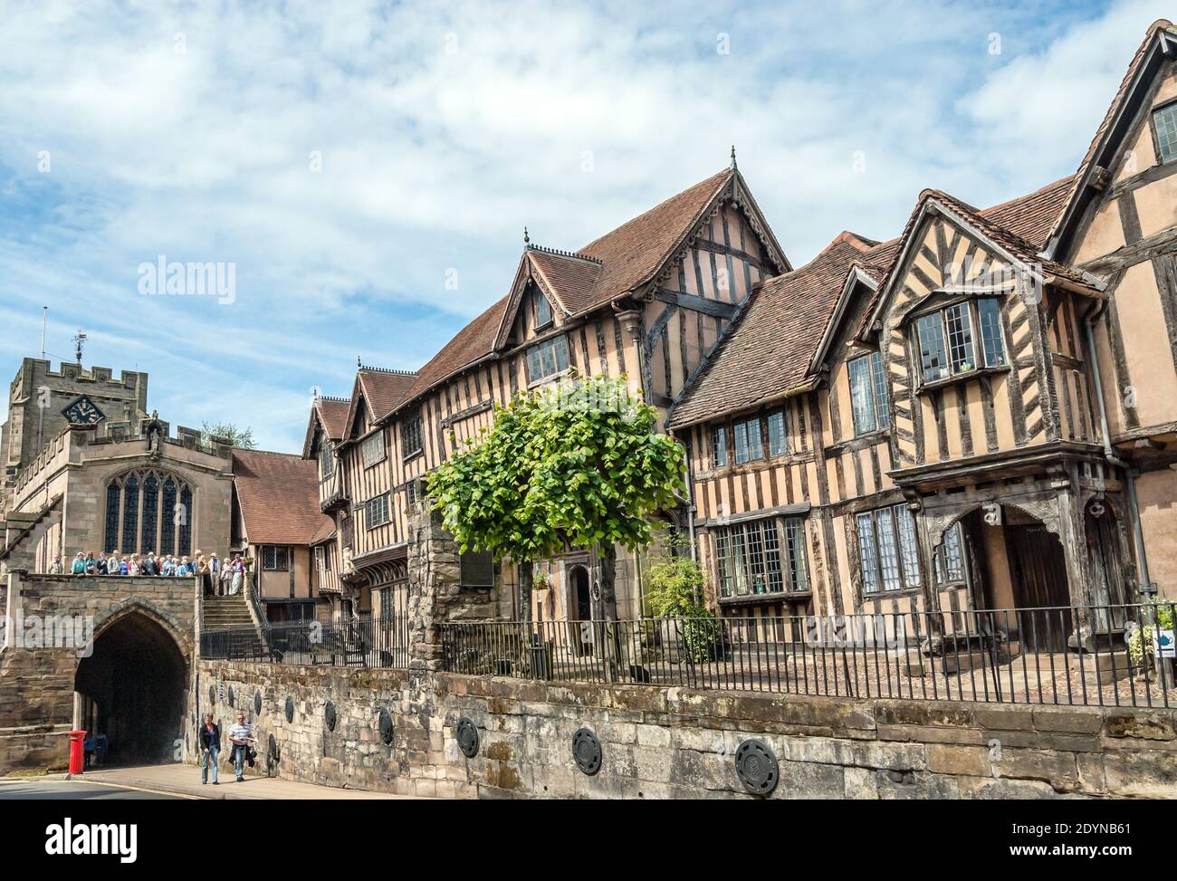 Medieval hospital uk hi-res stock photography and images - Alamy