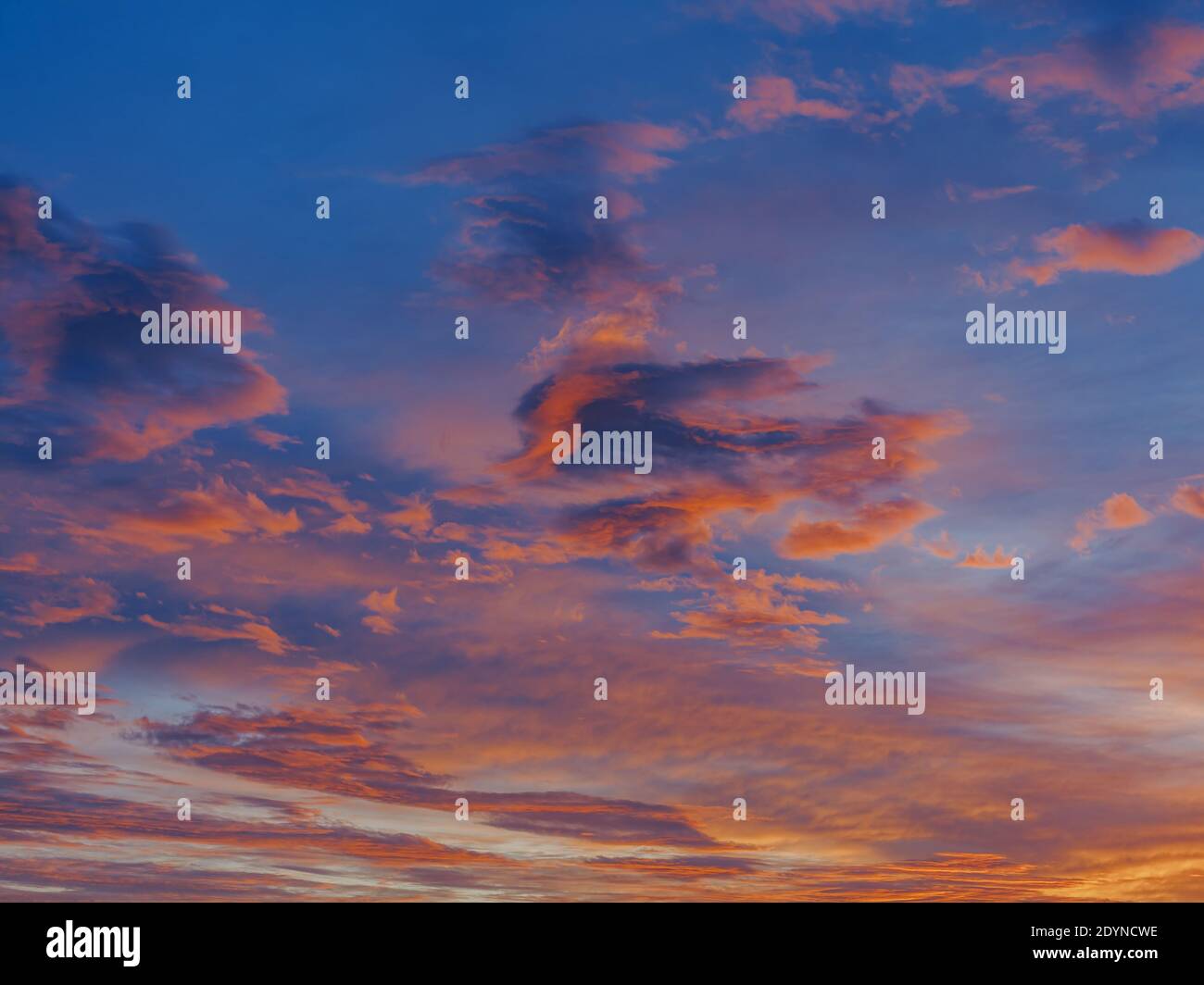 Sunset over the Bristol channel Stock Photo - Alamy