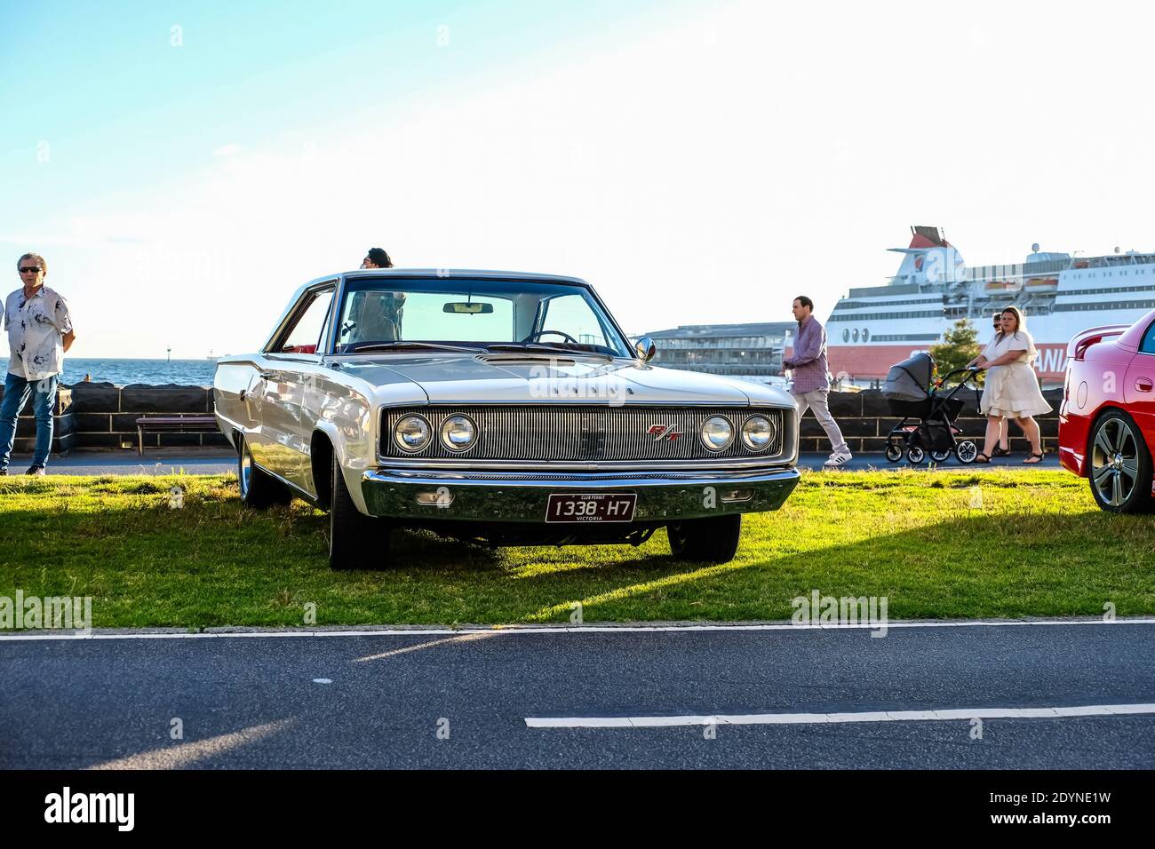 Coronet r t hi-res stock photography and images - Alamy