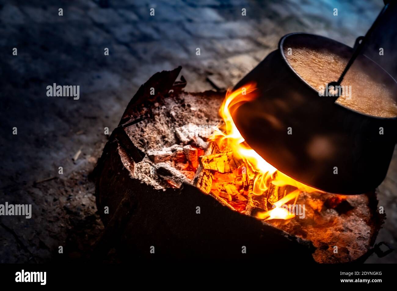 Steaming cauldron hi-res stock photography and images - Alamy