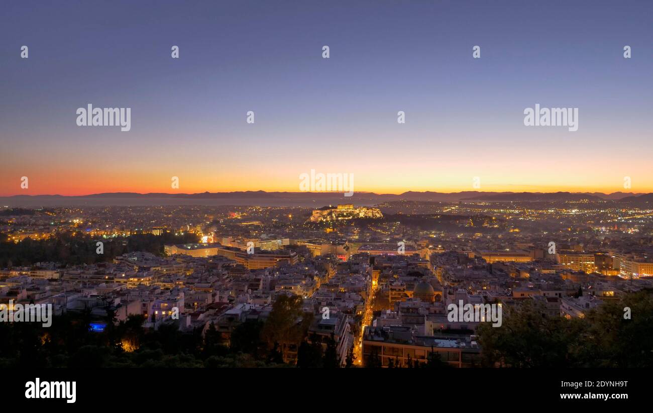 Skyline glowing orange hi-res stock photography and images - Alamy