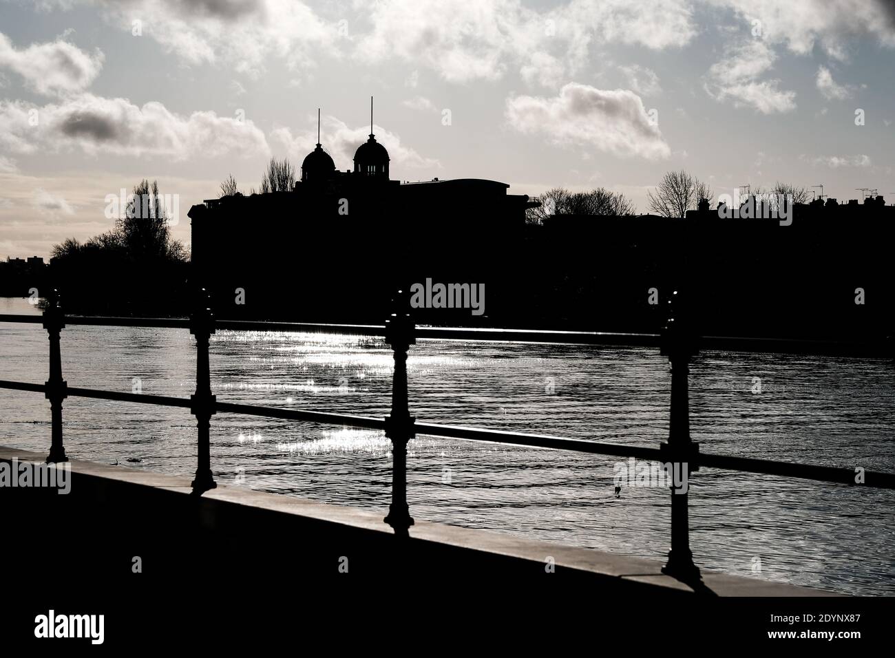 Harrods repository hi-res stock photography and images - Alamy