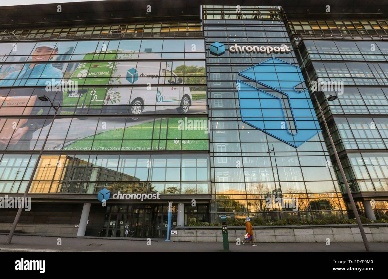 Logo de la poste hi-res stock photography and images - Alamy