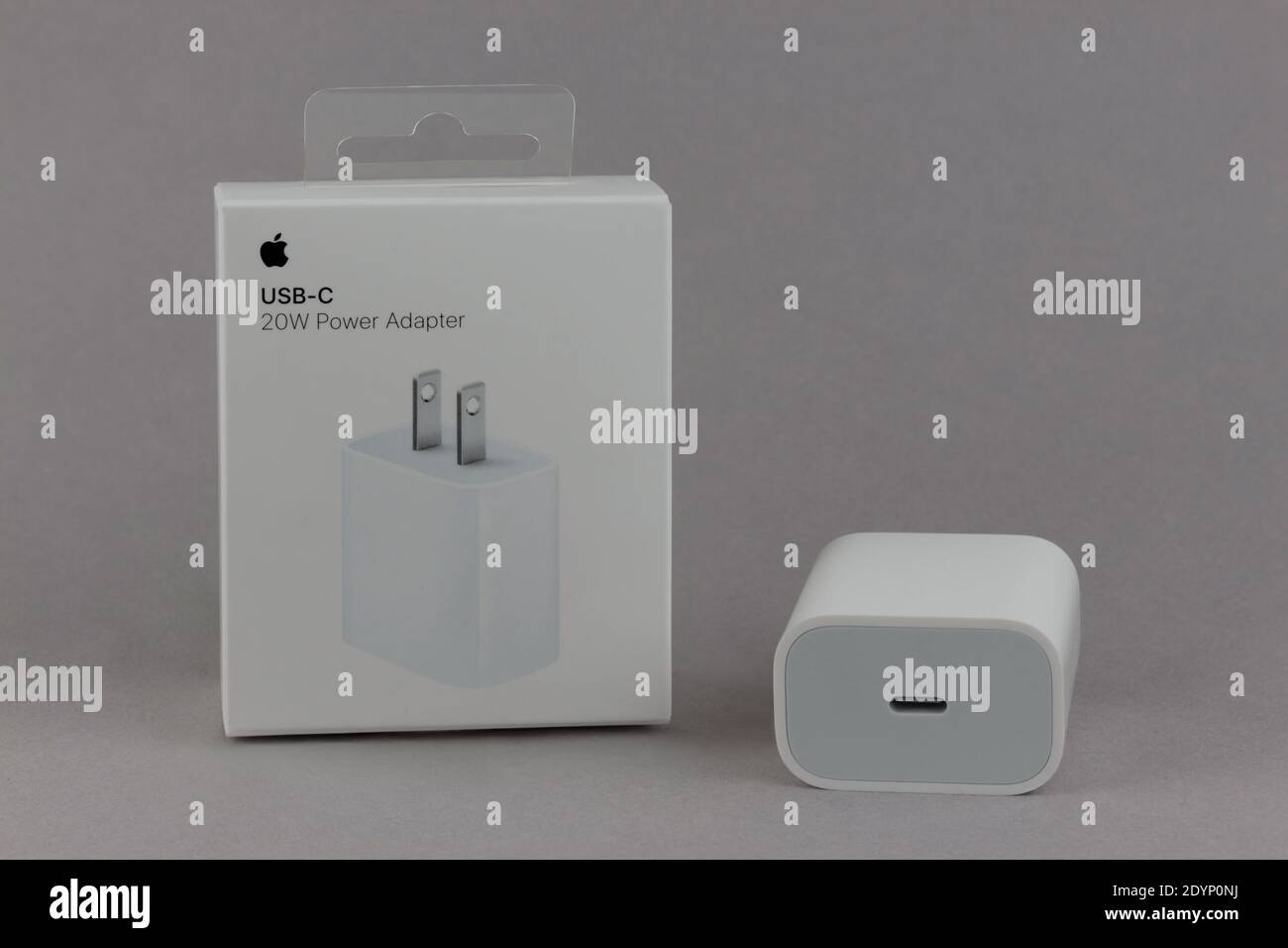 Apple inc packaging hi-res stock photography and images - Alamy