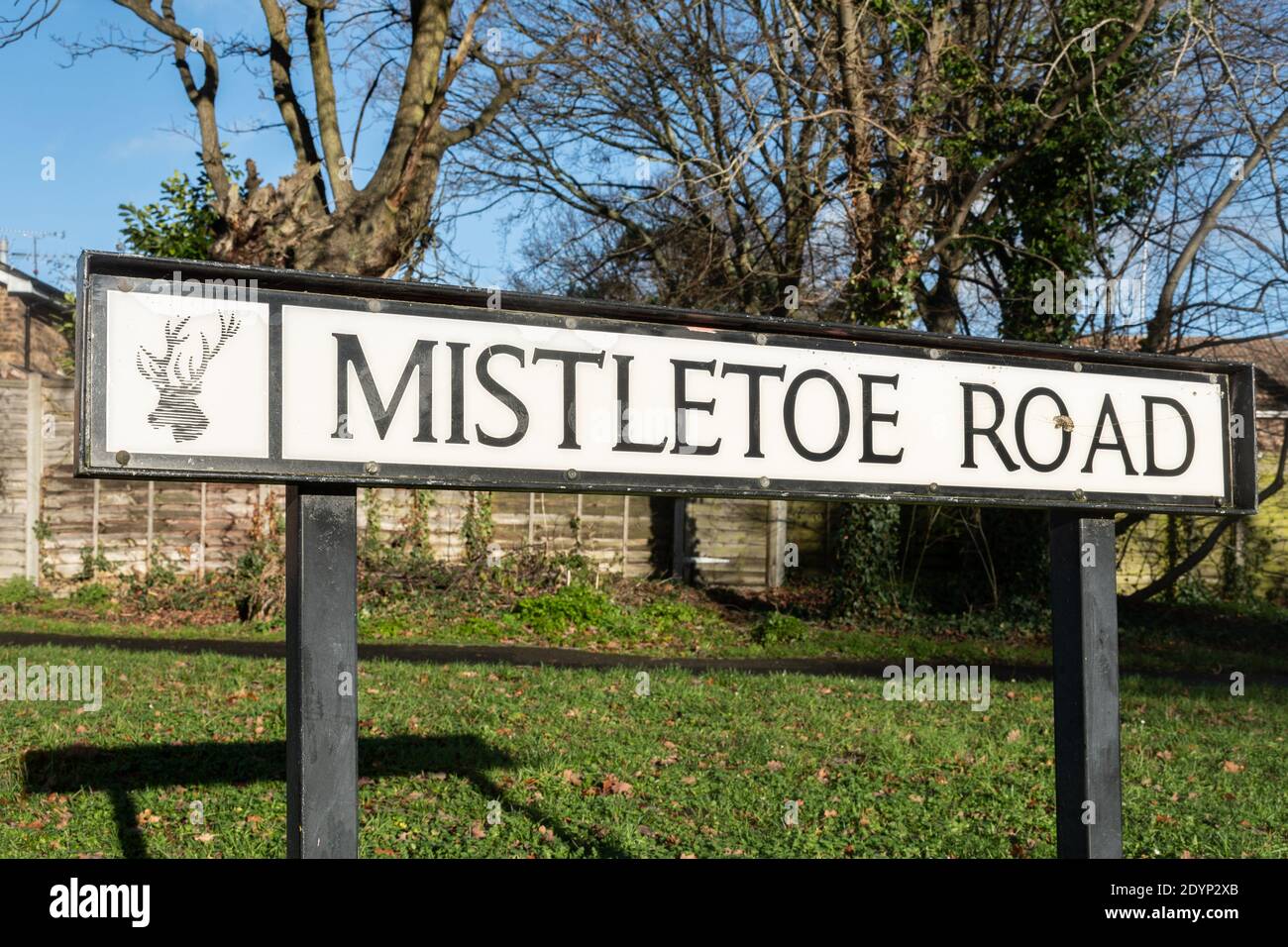 Street name uk hi-res stock photography and images - Alamy