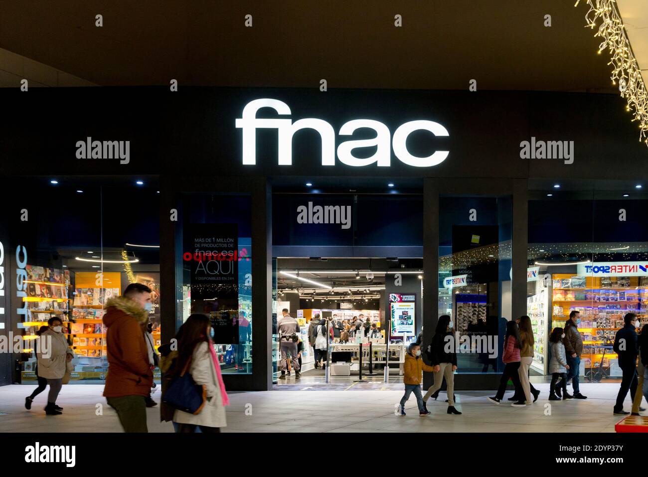 Fnac logo hi-res stock photography and images - Alamy