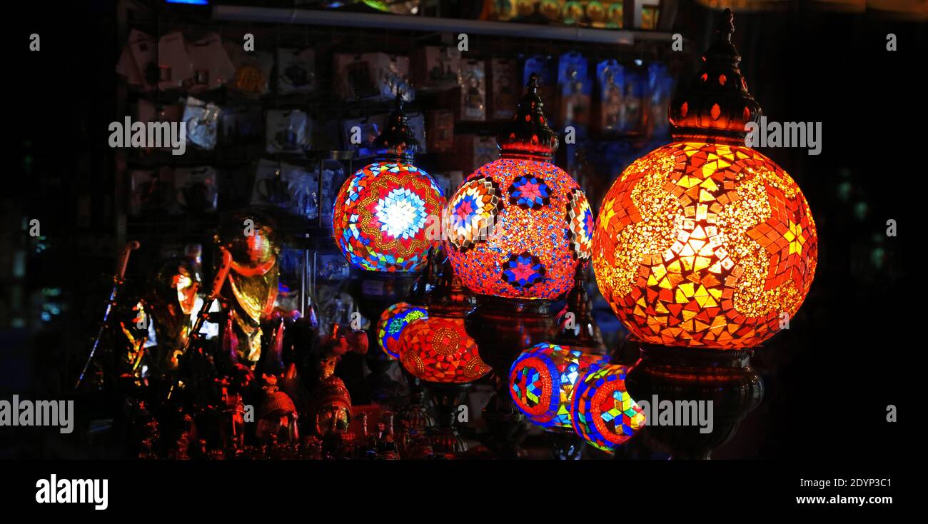 mosaic traditional lamp in Dohar market - QATAR Stock Photo - Alamy