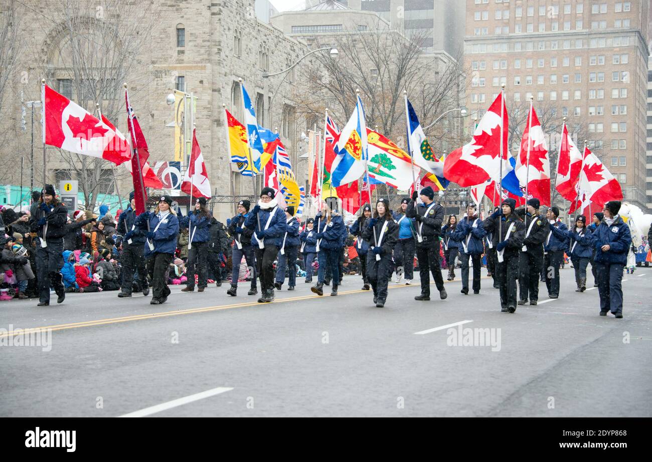 Santa claus parade canada hi-res stock photography and images - Alamy