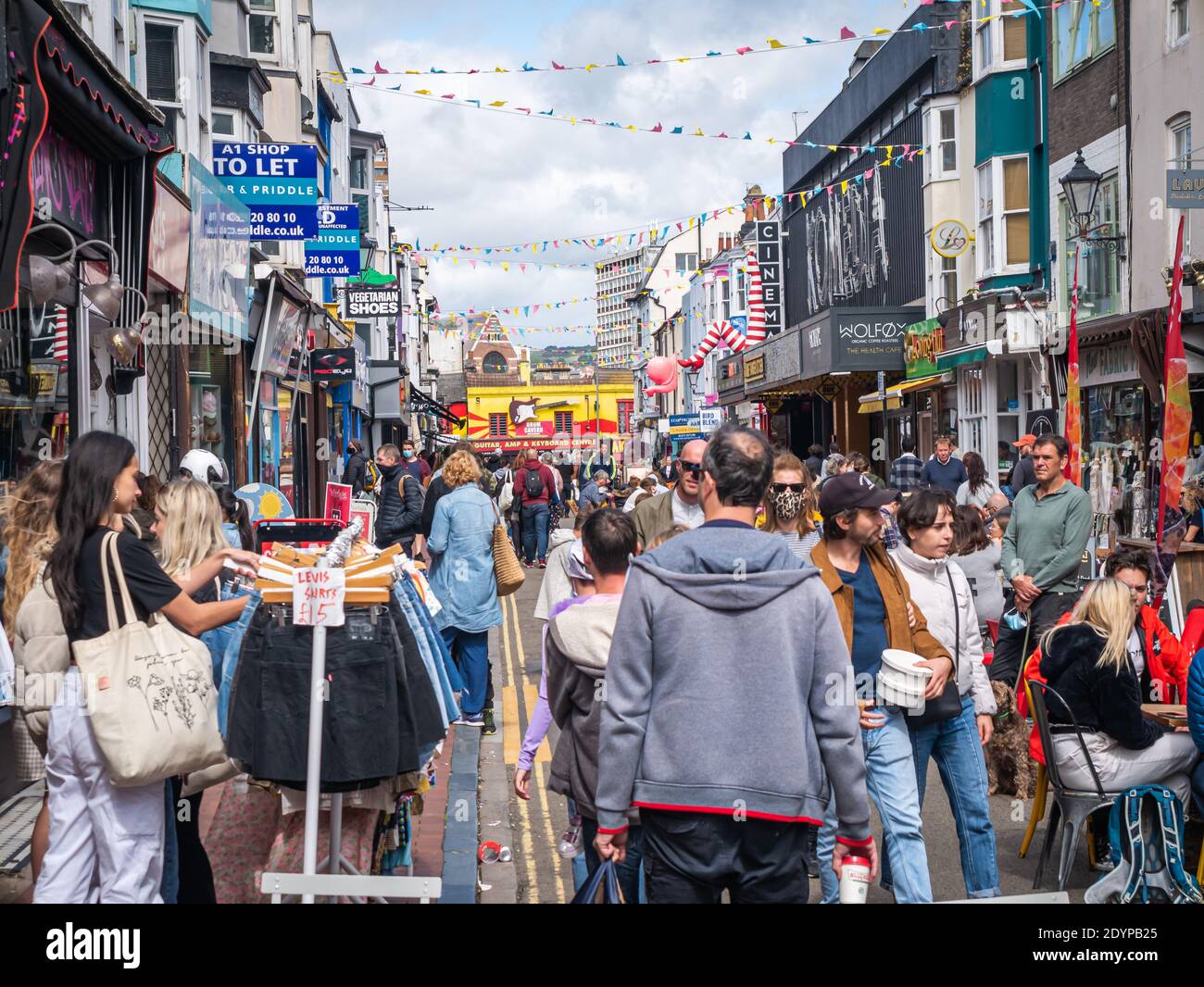 Shopfronts hi-res stock photography and images - Alamy