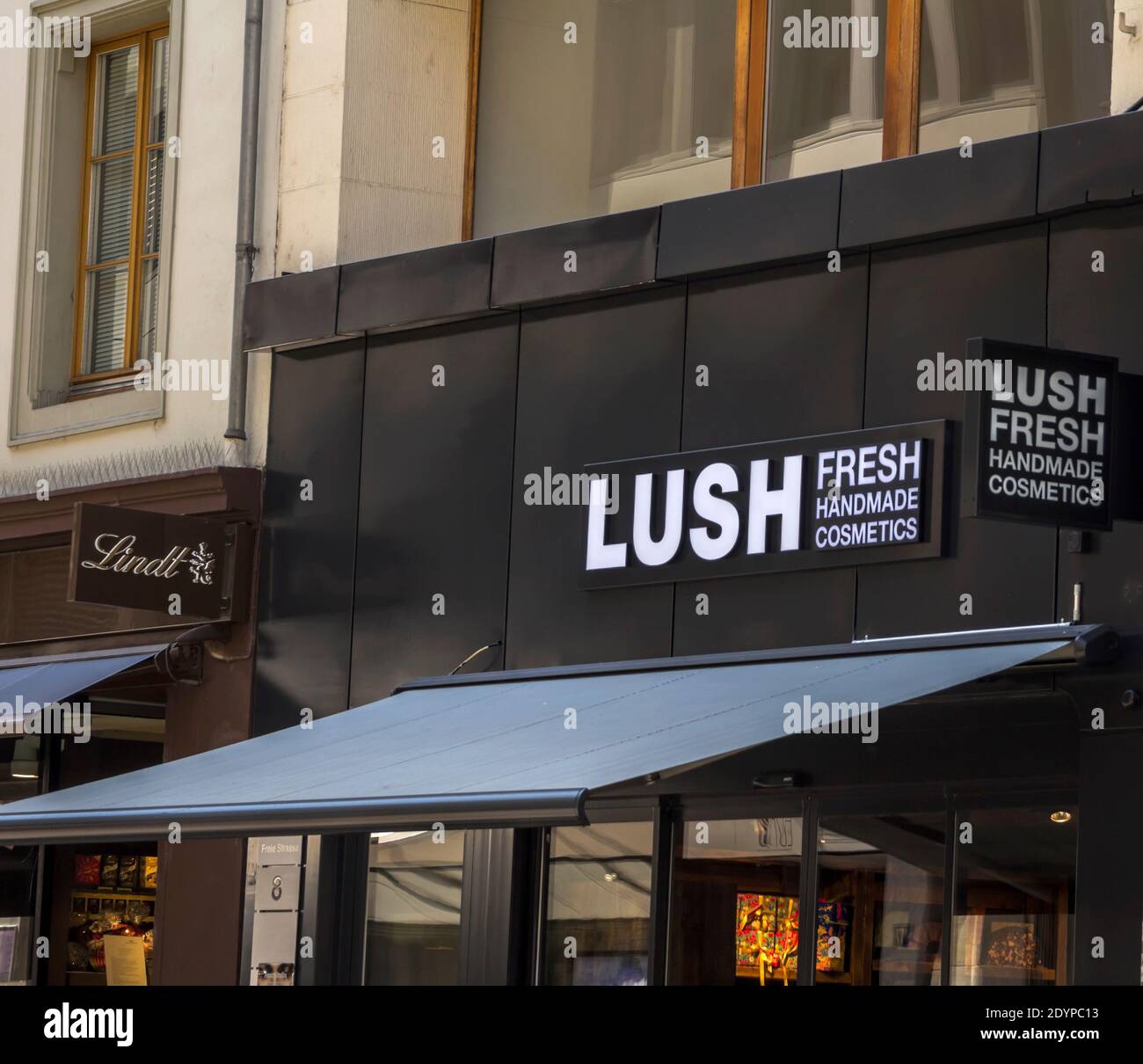Sign cosmetics shop lush hi-res stock photography and images - Alamy