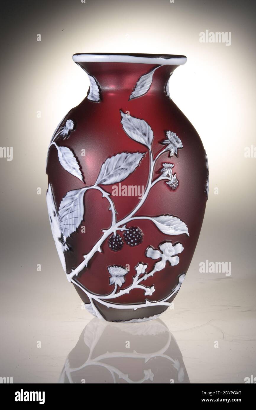 Helen Millard Cameo Glass Stock Photo - Alamy
