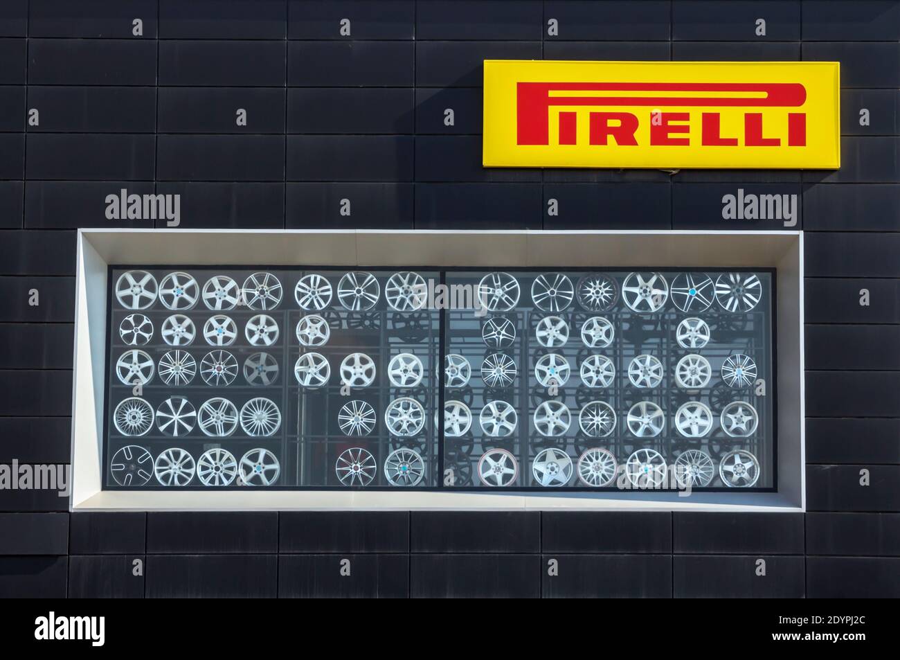 Pirelli logo hi-res stock photography and images - Alamy