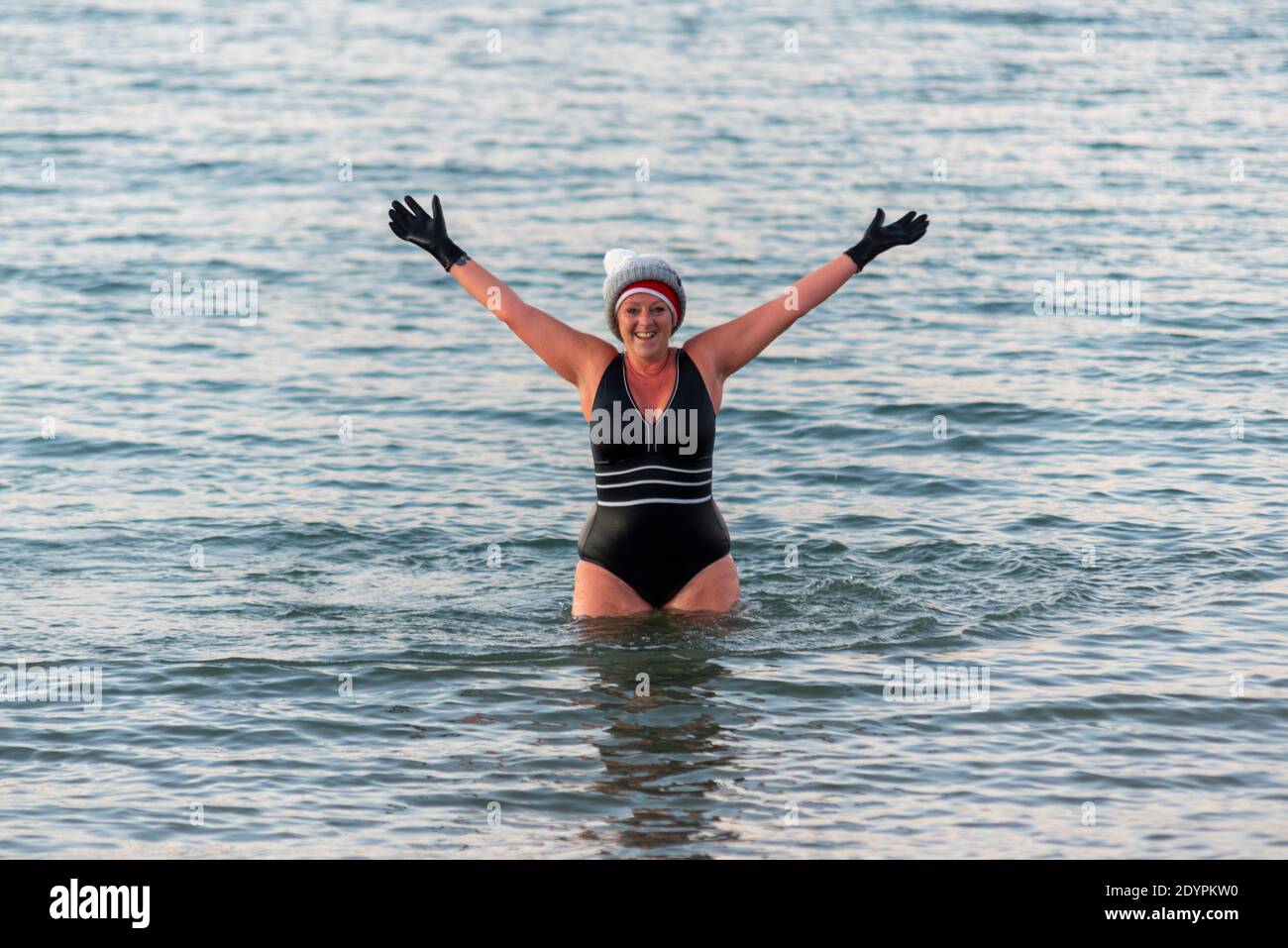 Cold water swimming hi-res stock photography and images - Alamy