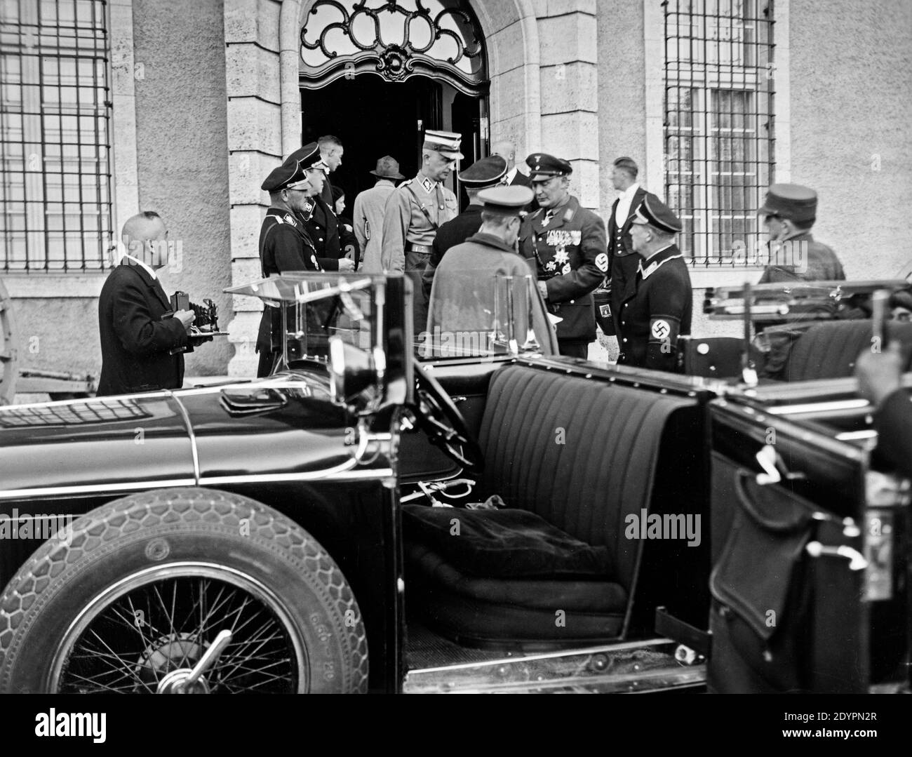 state reception at Neudeck Manor House, about 1933, Germany, today ...