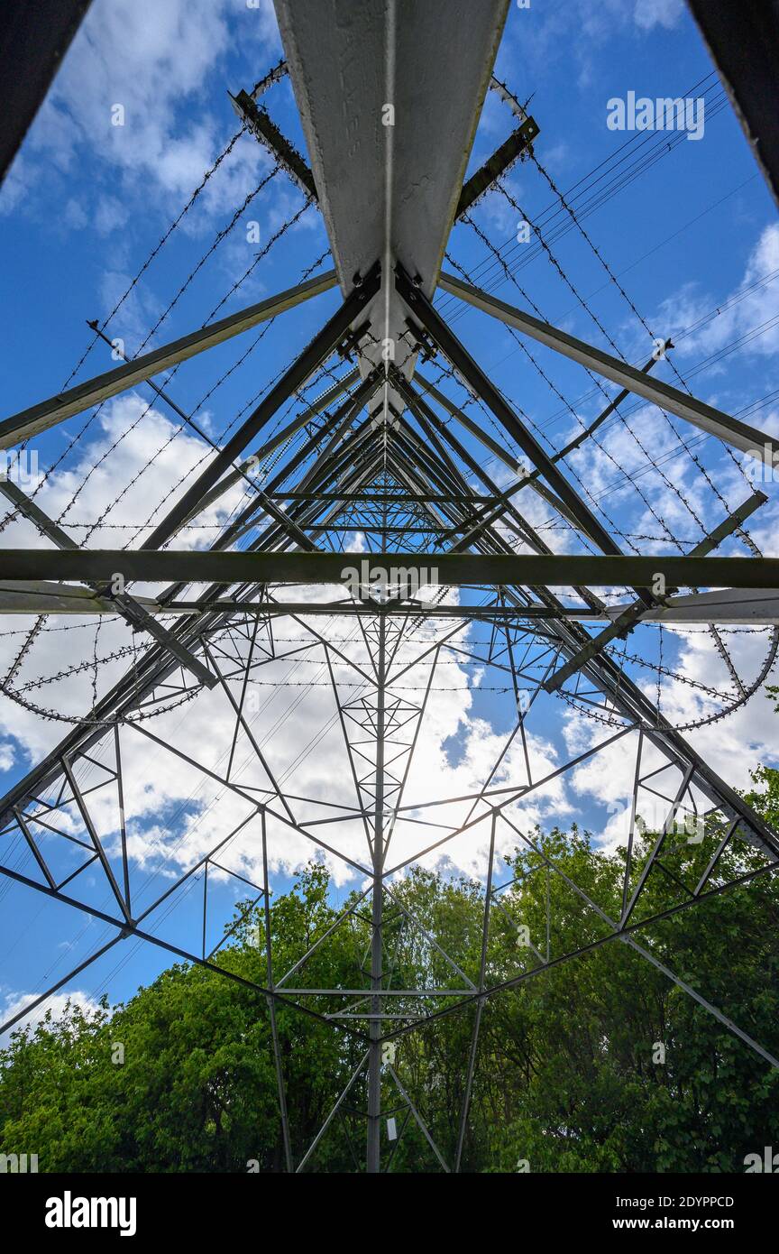 Electricity Pylon ZQ37, Salford, Manchester Stock Photo - Alamy
