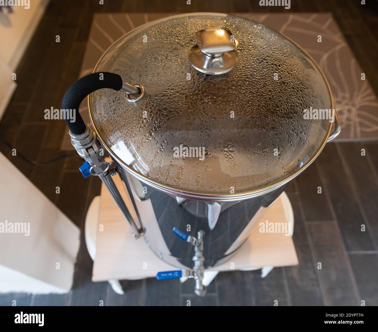 Everyday more and more people brew at home, using various equipment ...