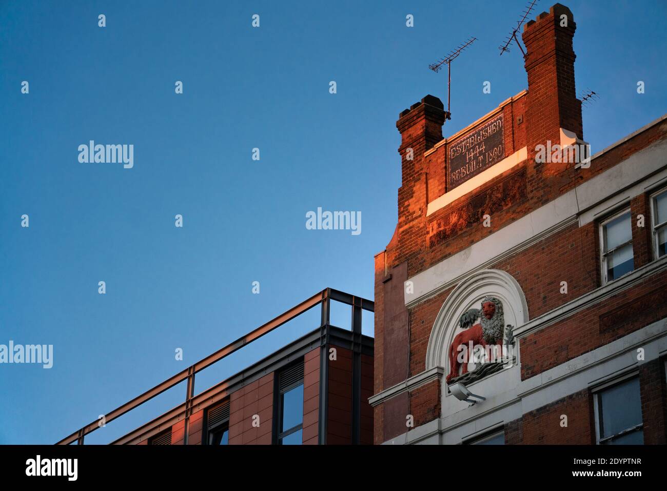 Lee high road pub hi-res stock photography and images - Alamy