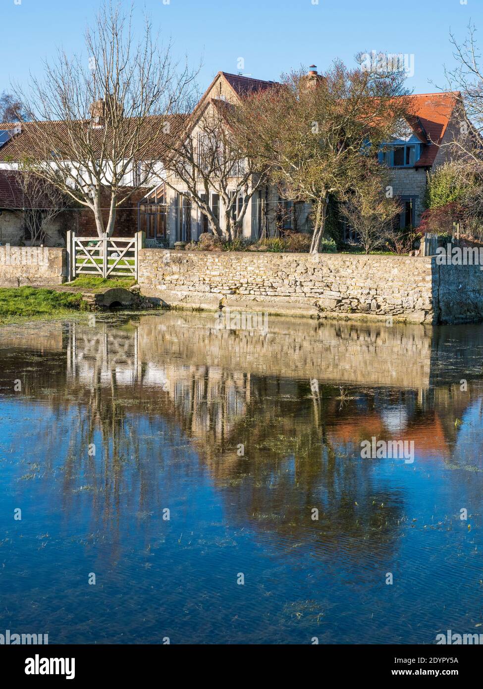 Wolvercote Village, Wolvercote Village, Port Meadow, Oxford ...