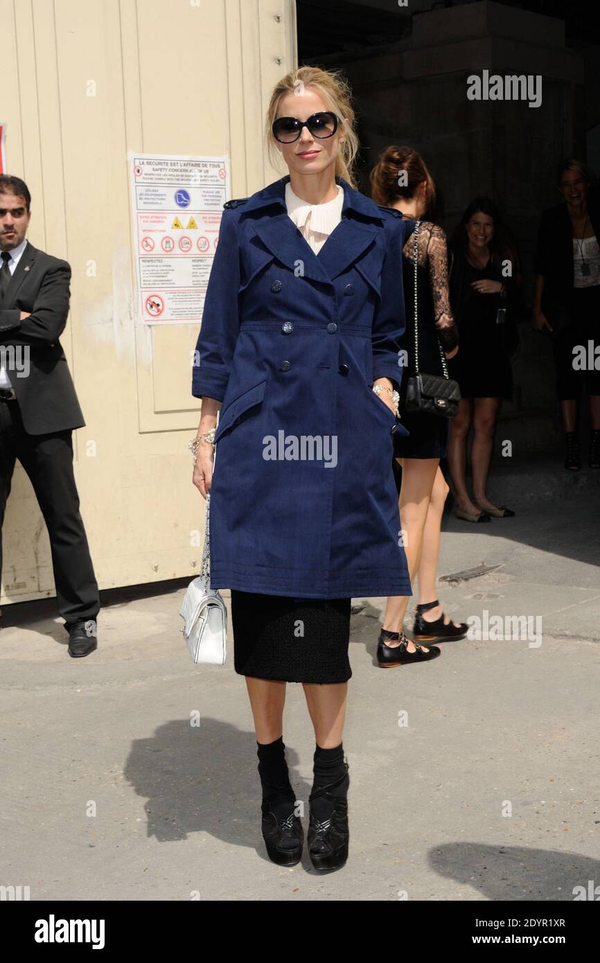 Laura bailey chanel hi-res stock photography and images - Alamy