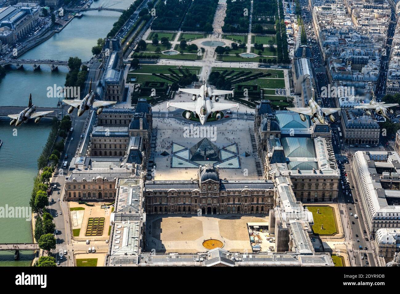 Picture taken on board a Boeing KC 135 refueling aircraft of French ...