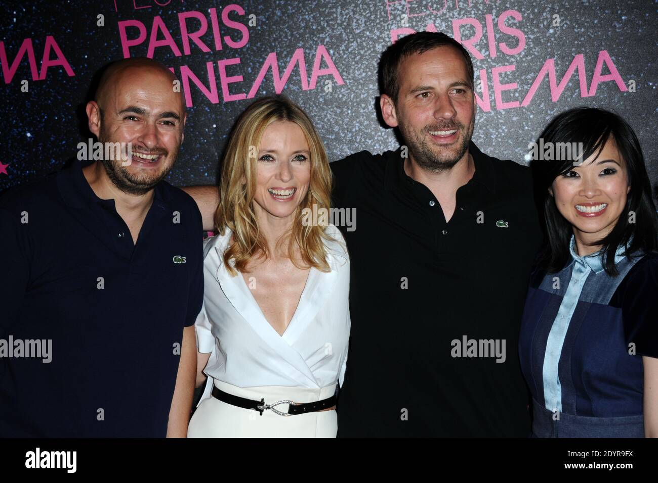 Loup méchant hi-res stock photography and images - Alamy