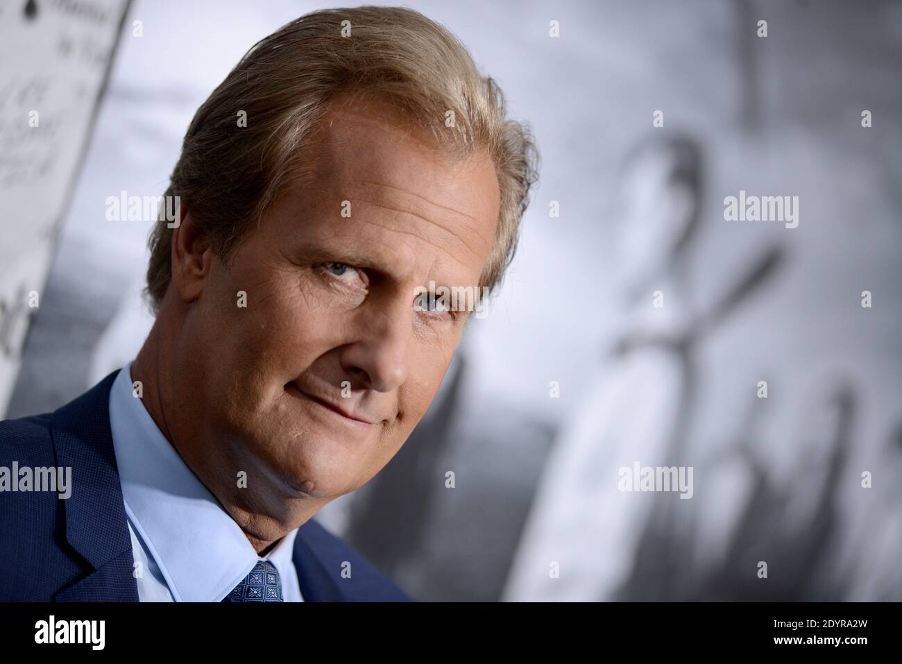 Jeff Daniels attends the premiere of HBO's 'The Newsroom' Season 2 at ...