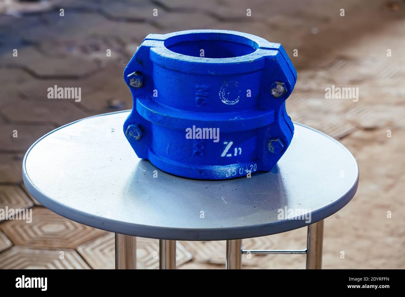 Fast coupling pipe fittings for pipeline repairing Stock Photo - Alamy