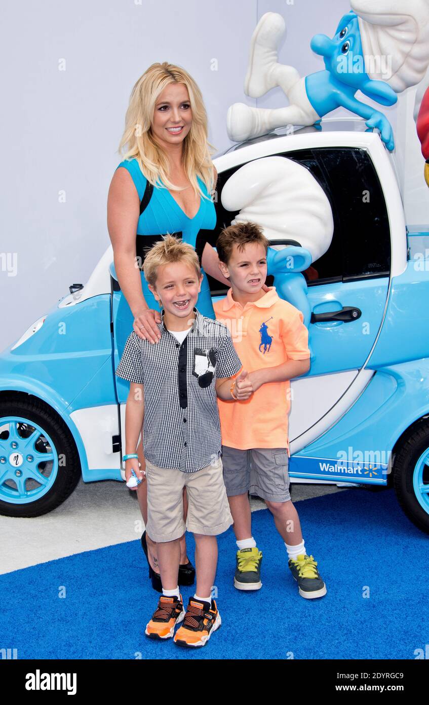 Britney Spears with sons Sean Federline andd Jayden James Federline ...
