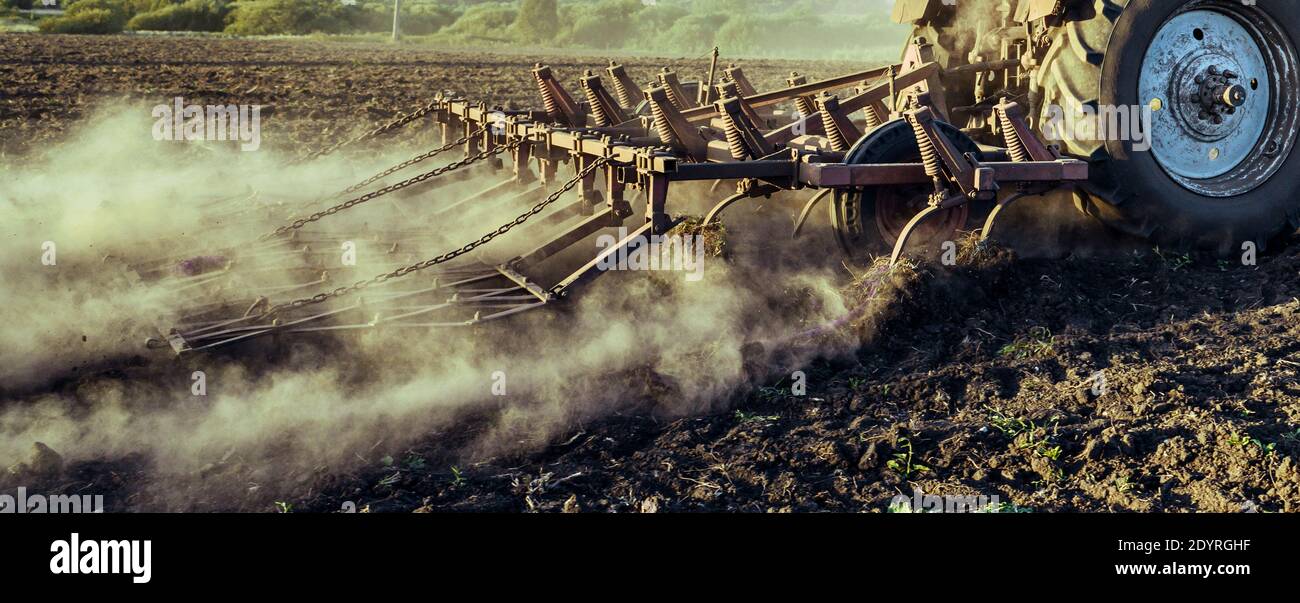 Work industry land hi-res stock photography and images - Alamy