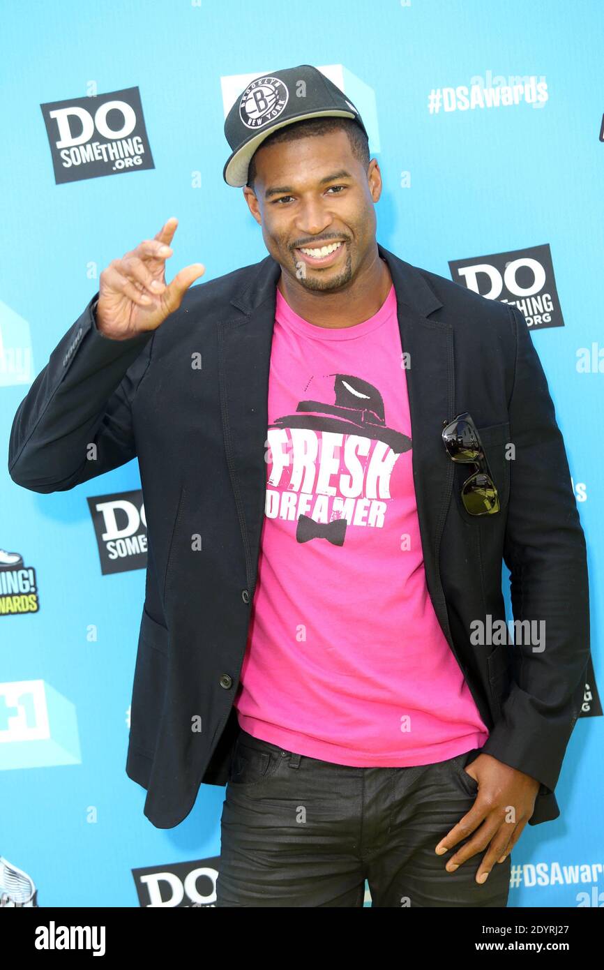 Robert Christopher Riley arrives to the 2013 Do Something Awards held ...