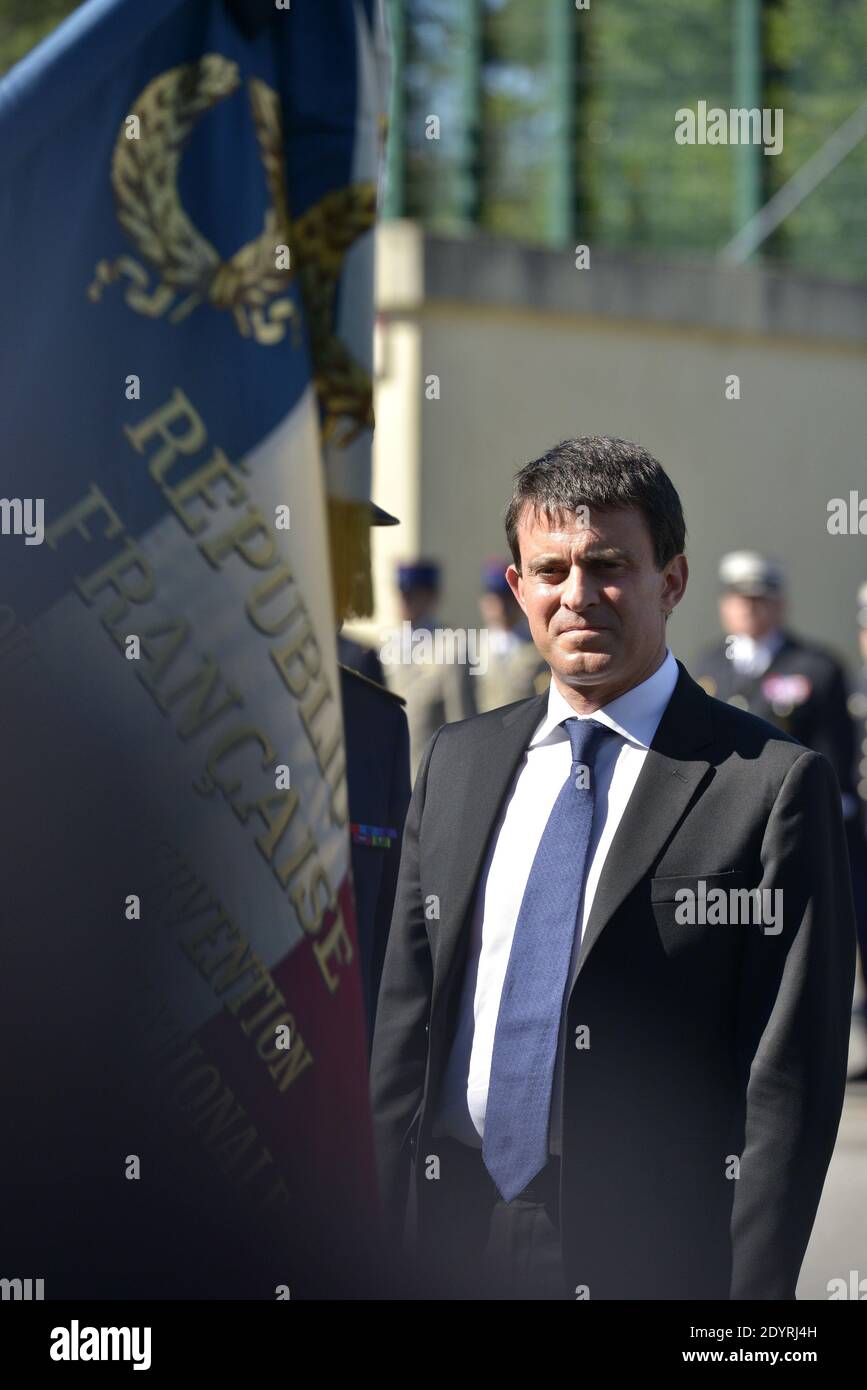 Interior Minister Manuel Valls pays a visit to the gendarmerie special ...