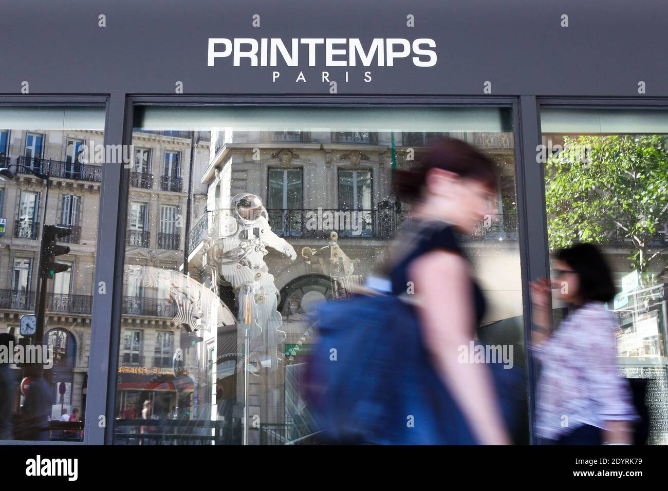 A general view of the Parisian iconic 'Au Printemps' Department Store ...