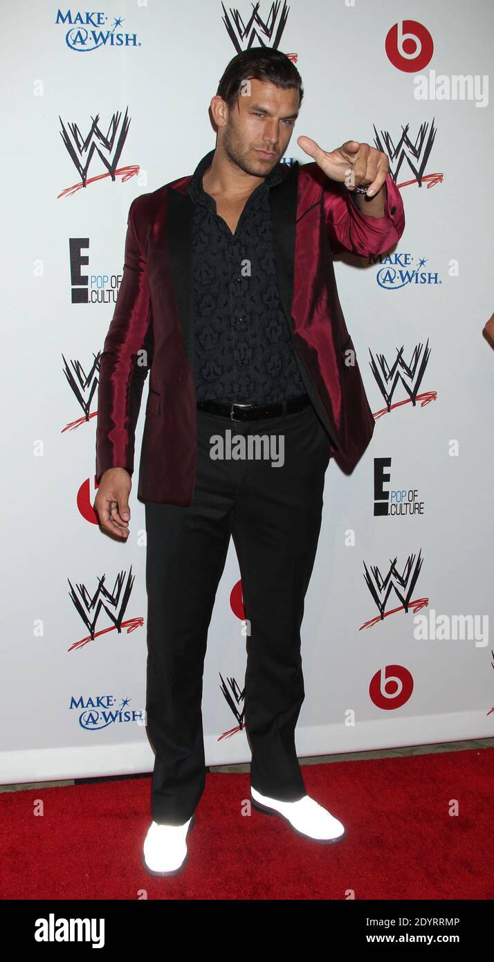 Curtis (Fandango) Hussy, WWE & E! Entertainment's Superstars For Hope ...