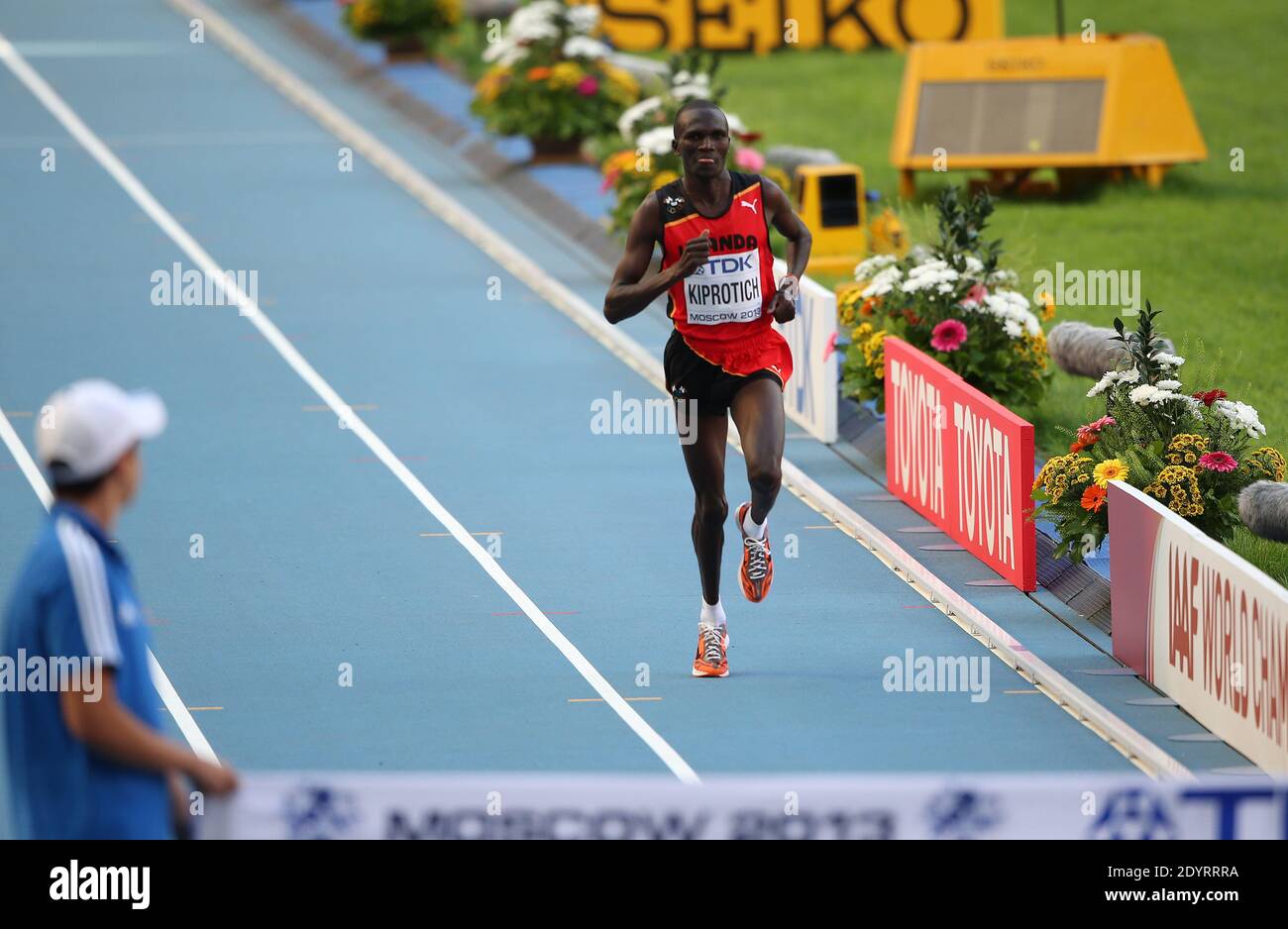 Uganda's Stephen Kiprotich celebrates after winning the men's marathon ...