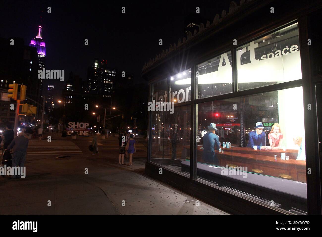 3D installation piece of Edward Hopper's 'Nighthawks' by The Whitney ...