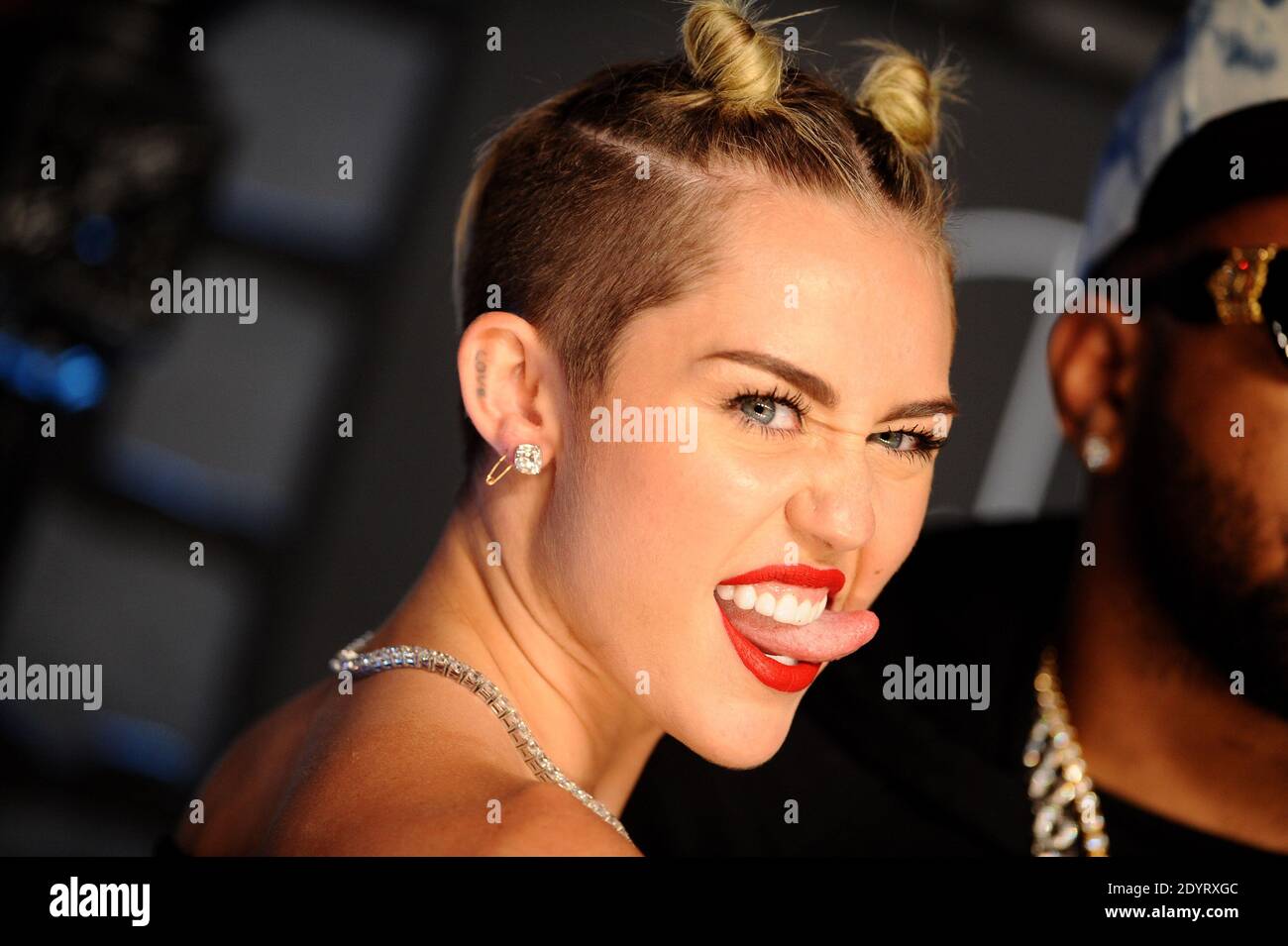 Miley Cyrus arriving for the 2013 MTV Video Music Awards held at the ...
