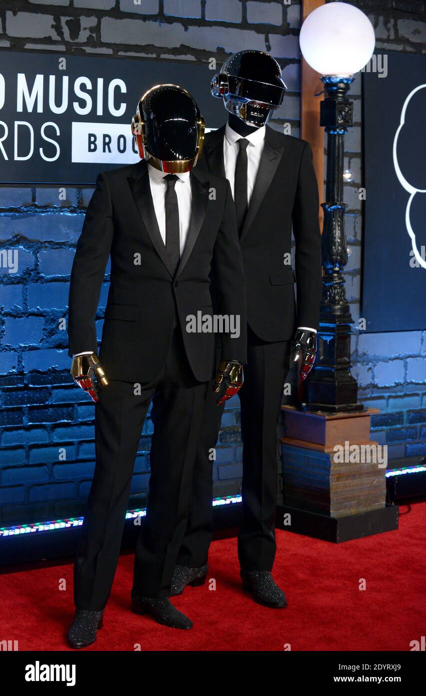 Daft punk 2013 hi-res stock photography and images - Alamy