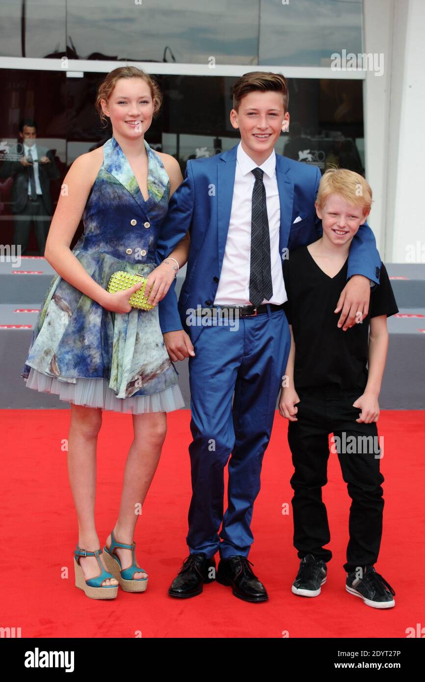 Anna sophia robb hi-res stock photography and images - Alamy