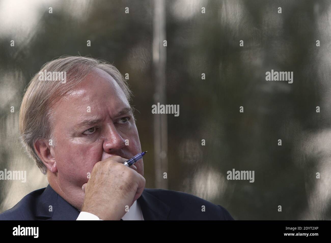 Scor paris hi-res stock photography and images - Alamy