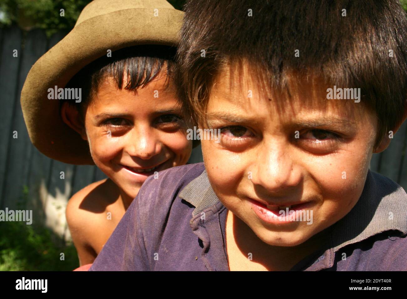 Gypsy (Rroma/ Romani) boys in Romania Stock Photo - Alamy