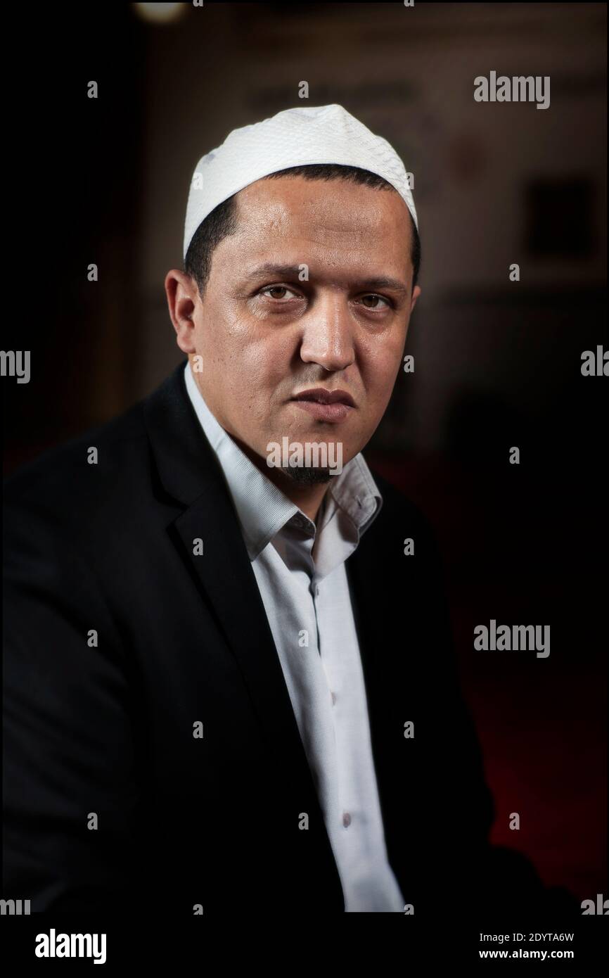 Imam hassen chalghoumi president hi-res stock photography and images ...