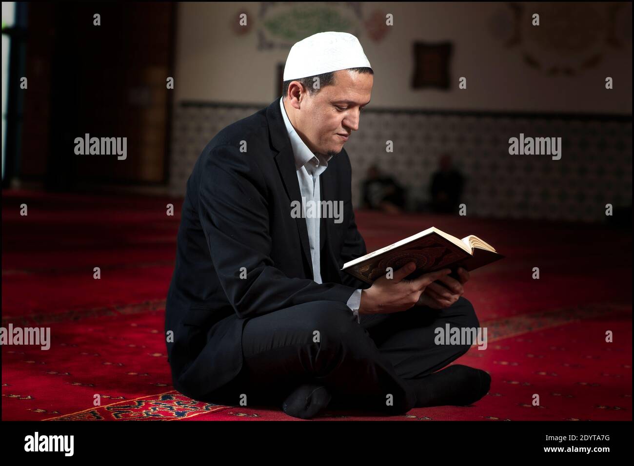 Imam hassen chalghoumi president hi-res stock photography and images ...