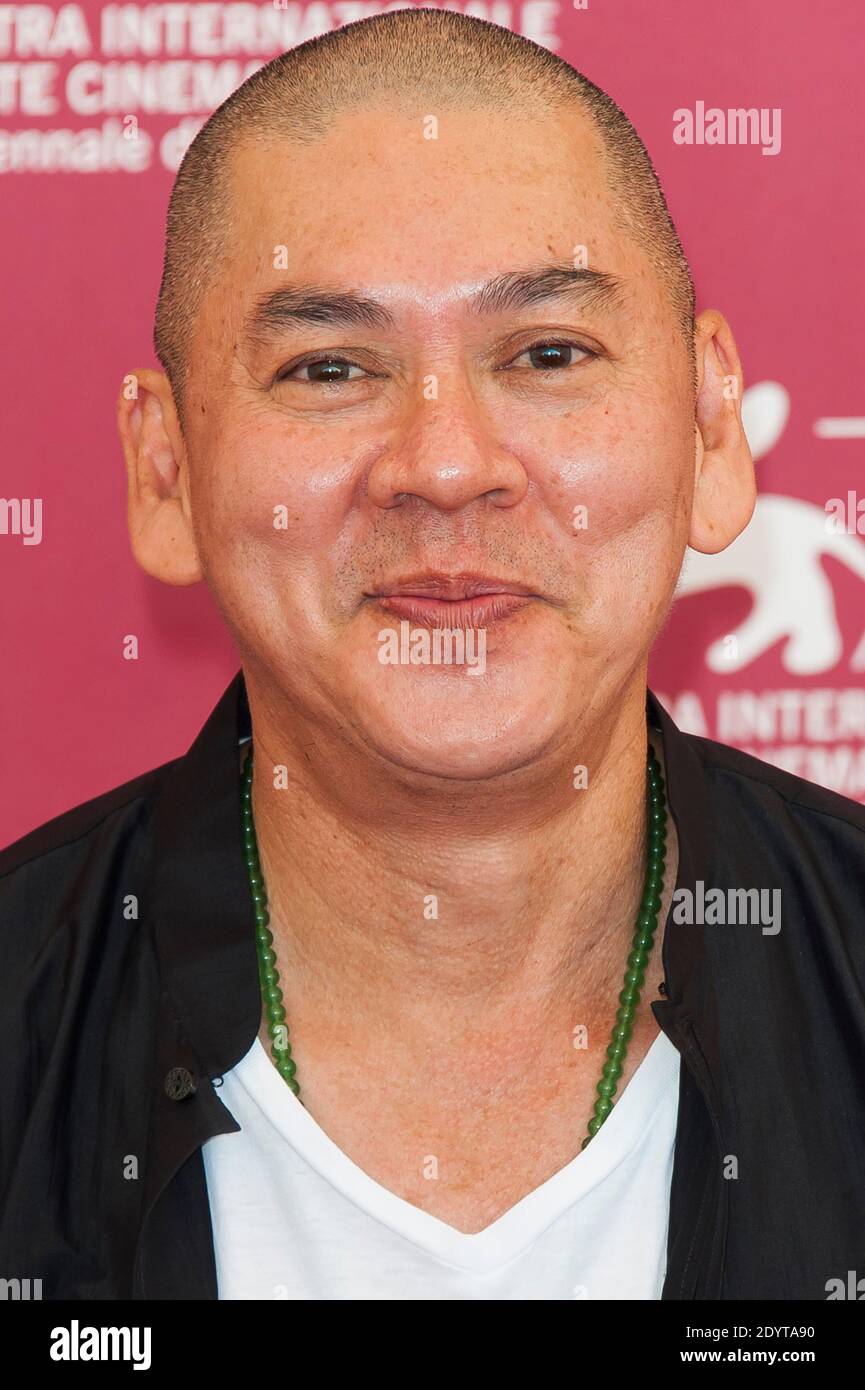 Tsai ming liang stray dogs hi-res stock photography and images - Alamy